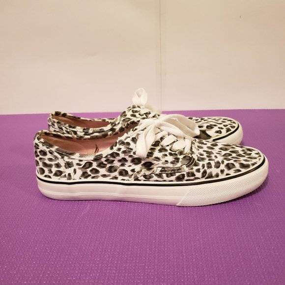 Mossimo Supply Co. | Shoes | Mens Mossimo Sneakers Shoes 2 Pair Shoes ...